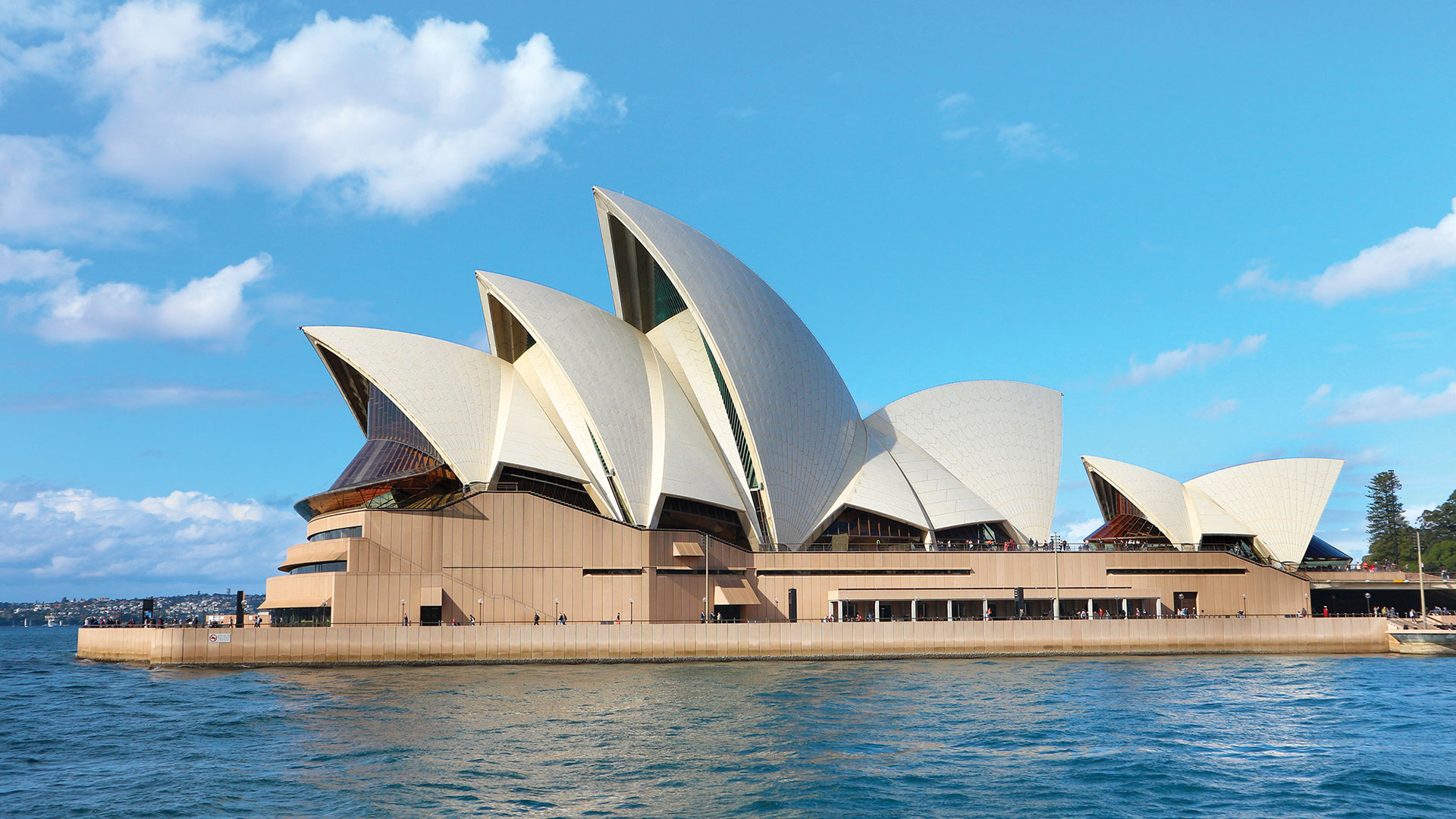 Travel the World with KSSK's Perry & the Posse!